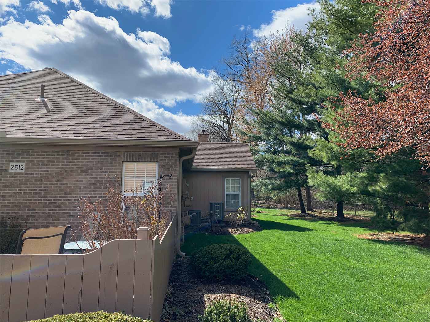 Best 5-inch Gutters Installation Near You in OH, MI, IN, PA, KY, TN ...